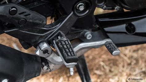 Tvs Apache Rtr 200 4v Action Image Bikewale