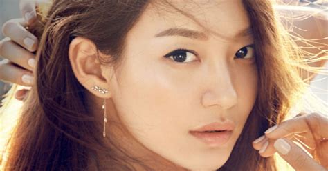 우아한 시크 여신 신민아 패션지 커버걸 [화보]