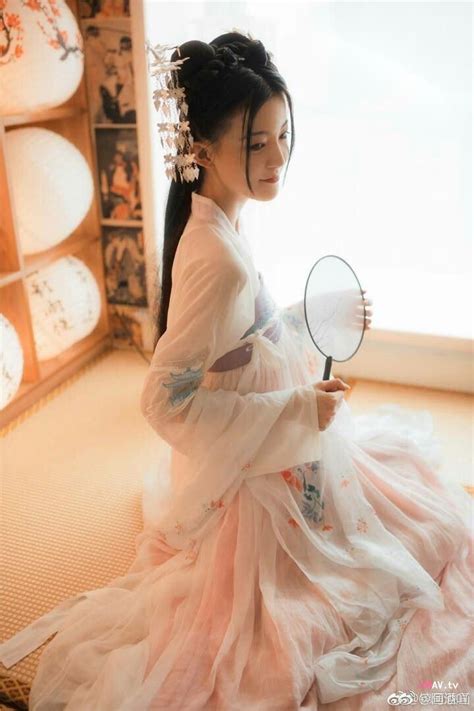 Shanghai Normal University Xie Jin Academy Of Film And Television Arts Campus Beauty Chen Dayi