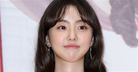 박세완 수줍은 미소