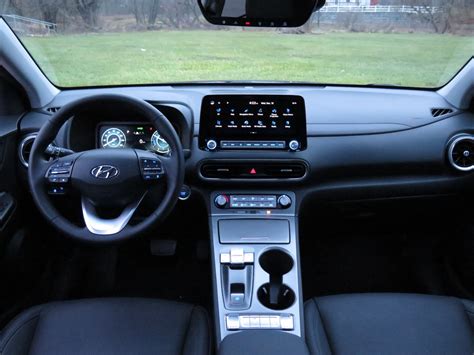 2022 Hyundai Kona Electric Pictures U S News
