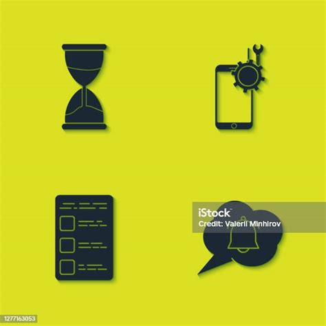 모래 시계 음성 거품 채팅 알림 설정 계정 화면 모바일 및 모바일 서비스 아이콘 만들기 벡터 Brand Name Online Messaging Platform에 대한 스톡