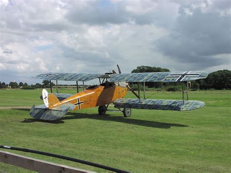 Luft-Verkehrs-Gesellschaft (LVG) C.VI - Propeller engined Aircraft ...