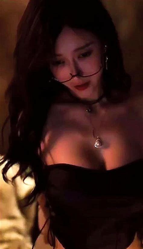 Watch 亚洲主播 主播 眼镜 Asian Porn Spankbang