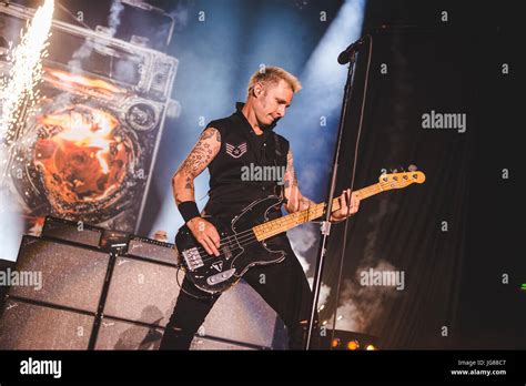 Sheffield Yorkshire Uk 3rd July 2017 Mike Durnt Of The American