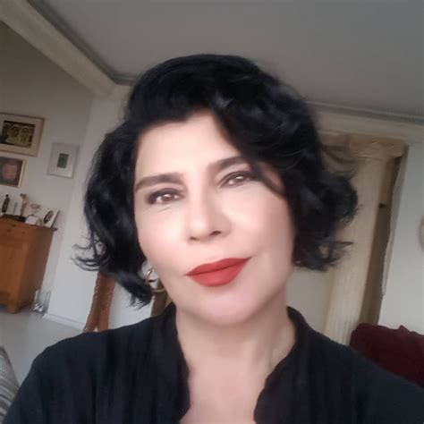 Konuşmayı Ve Yazmayı Unuttu Uçak Düşmüş Sağ çıkmışım Diyen Camdaki Kız Devrim Yakut Anlattı