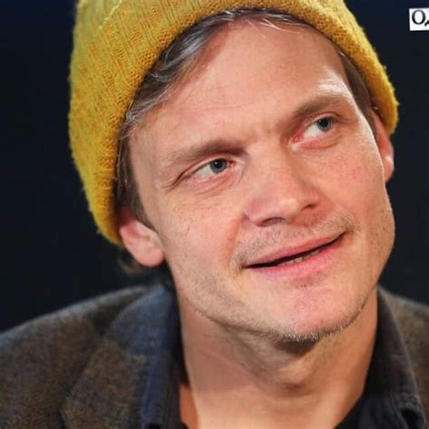 Евгений Ткачук поделился подробностями отношений с женой Вокруг ТВ