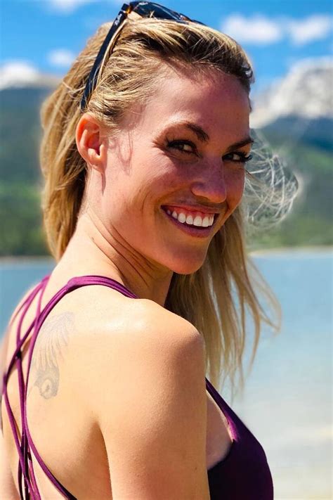 Becky Durst Wiki Biography Age Gallery Spouse And More