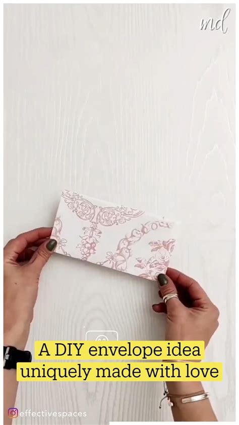 A DIY Envelope Idea Uniquely Made With Love Gift Wrapping Techniques Creative Gift Wrapping