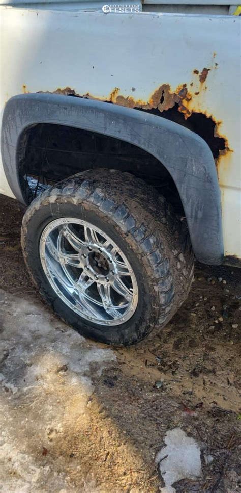 2000 Gmc Sierra 2500 With 20x10 24 Fuel 531 And 33 12 5r20 Toyo Tires