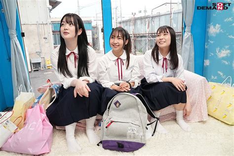 Sdmm 145 マジックミラー号 田舎から東京にやってきた修学旅行生 初めての電マ体験で今まで感じた事の無い強烈な快感に目を潤ませながら