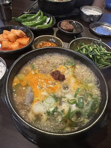 국밥러버의 국밥 맛집 포스팅 서울시 강남구 대치동 선릉역 순대국밥 맛집 농민백암순대 본점삼성동 초콜릿 샵 추천 아도르