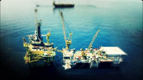 Hydrocarbon Early And Automatic Detection System Officer Of The Watch