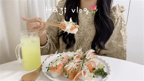 Eng 자취브이로그🍤 집에서 연어초밥🍣해먹고 유퀴즈 콘치즈 불닭볶음면 새우 반반커리 오랜만에 크로플🥐 티아시아