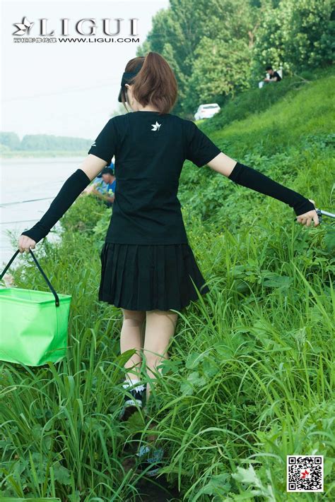安娜anna《极品钓鱼女郎》 丽柜ligui 写真集 第1页 洛秀网