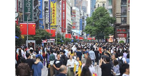 Радио Китай Туристически фестивал разпали бума на потреблението в Шанхай