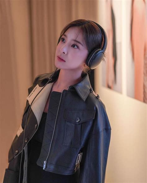 120 Ide Seo Rina Di 2025 Orang Cantik Aktris Pasangan Disney