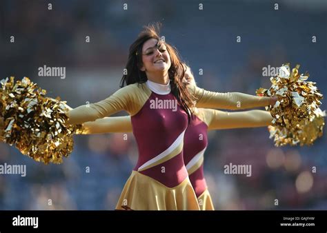 Huddersfield Giants Cheerleaders During The Game Against Leeds Rhinos