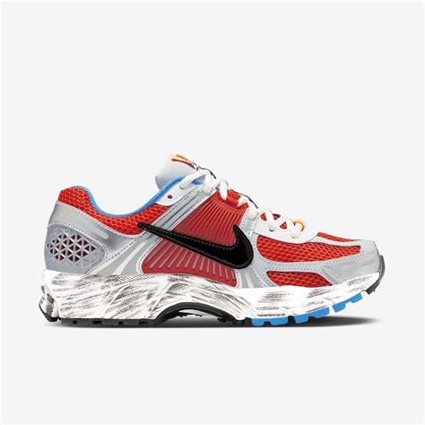 나이키 줌 보메로 5 우먼스 건담 FV3964-601 | NIKE - 슈프라이즈