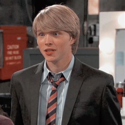 Disneypsd Wallpapers De Filmes Filmes Sunny Entre Estrelas