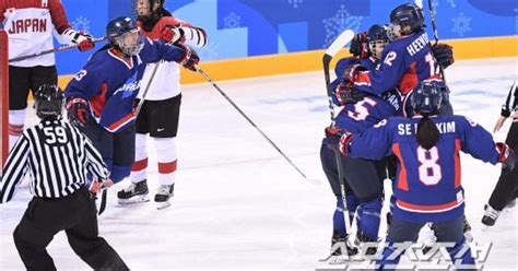 [평창 아이스하키]3전전패 女아이스하키 단일팀 문제 아니다