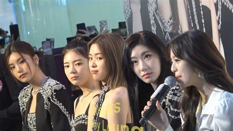 Itzy Yuna、lia、chaeryeong、ryujin、yeji Press Conference In Hong Kong