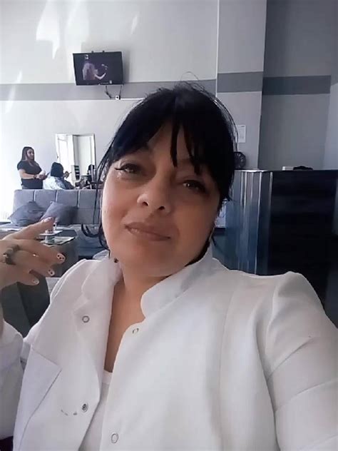 გილოცავთ ხარების დღესასწაულს პოზიტიური ანტიცელულიტური მასაჟი გოგონებისთვის სამკურნალო