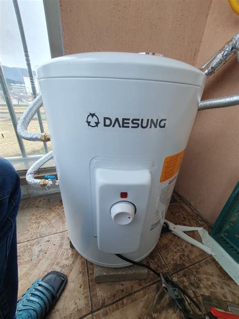 김해 진례면 송정리 상가주택 4층 Lpg 가스보일러와 50리터 ⚡️⚡️⚡️전기온수기 접목 설치 경상남도 창원시 마산합포구 오동동 배관난방보일러 당근 비즈 소식