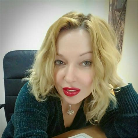 Elena Egorova: Ausbildung und Berufserfahrung | XING