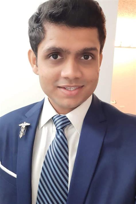 Meet Dr Harsh Parmar Redmond Burien Wa Dentist