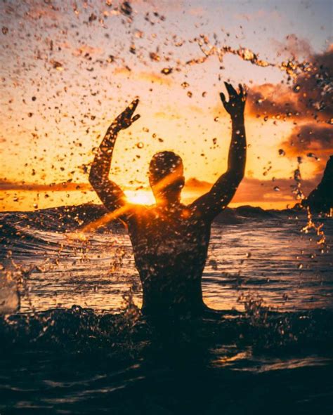 عکس پروفایل پسرانه شاد خفن 🌈 پیکوپیکس