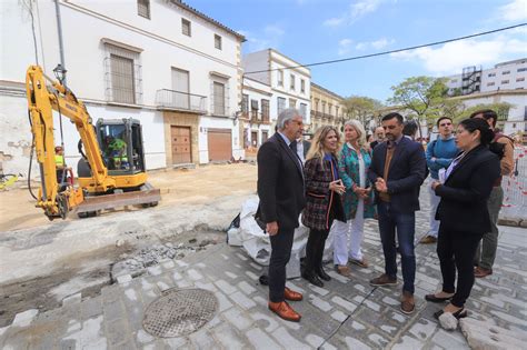 La Obra Del Eje Del Arroyo Avanza Con El Adoquinado De La Plaza Y