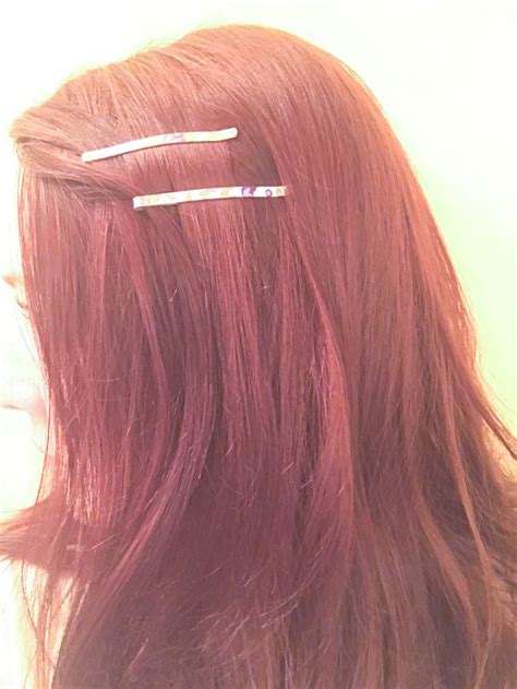 3 Easy Bobby Pin Hair Styles Momtrendsmomtrends