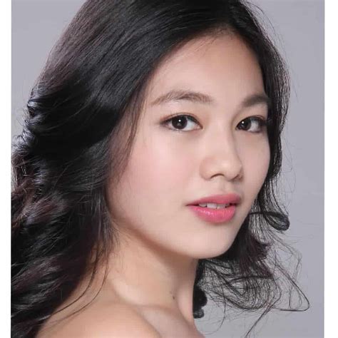 Biodata Claudy Putri Lengkap Beserta Foto Terbaru Dan Agama