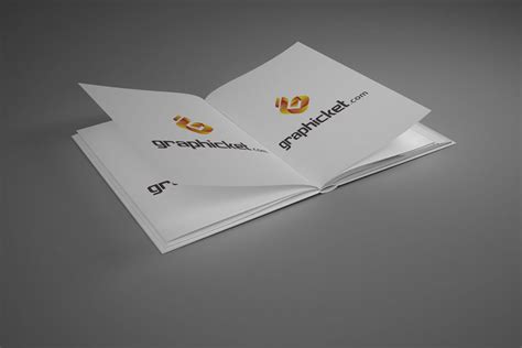 موکاپ جلد و صفحه کتاب رایگان