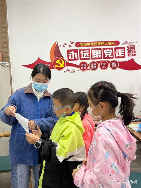 成都远离烫烫小怪兽预防儿童烧烫伤公益活动走进翡翠城社区 知乎