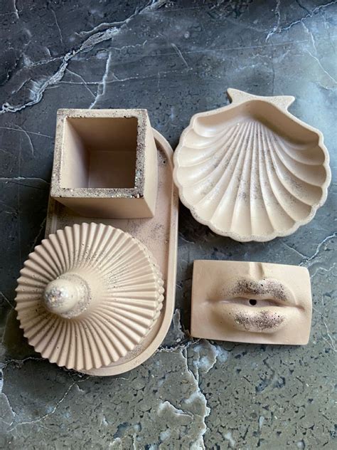 Набор из гипса