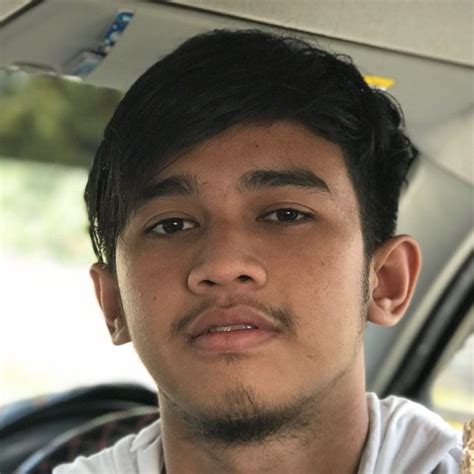 Ikhwan Syafiq Teacher Pusat Pengajian Tahfiz Ar Rahman Linkedin