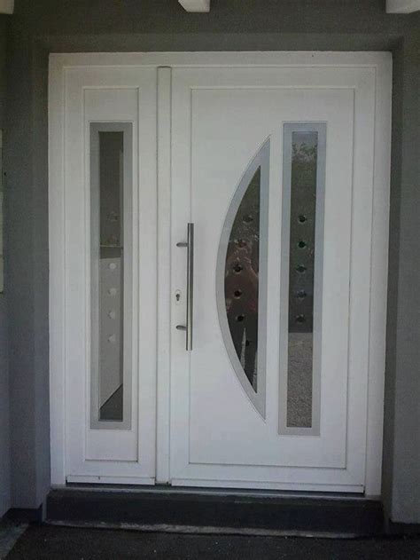 Монтаж на интериорни врати Галерия