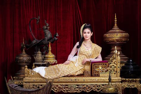 Su Htet Hlaing Su Htet Hlaing Added A New Photo