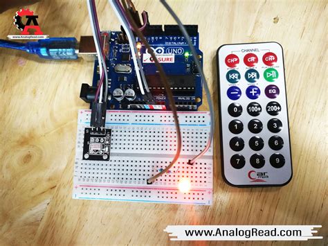 สอนการใช้งานบอร์ด Arduino กับ Infrared Sensor ใช้งานร่วมกับรีโมท สั่ง