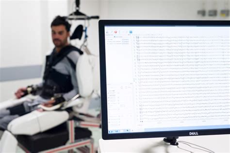 Mind Controlled Exoskeleton Allows Paralysed Patient To Move Again