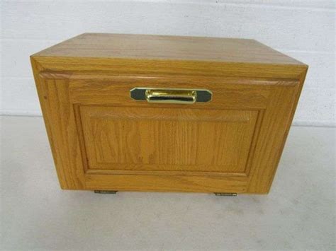 Oak Bread Box Oberman Auctions