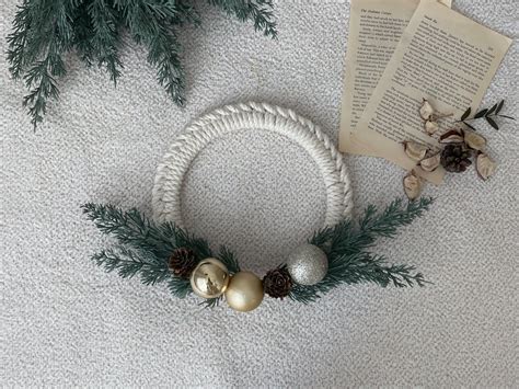 골드 오너먼트 마크라메 크리스마스 리스 텀블벅 크리에이터를 위한 크라우드펀딩