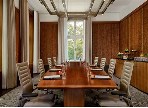 Vienna Retreat Lisa J Coaching