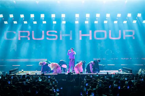 크러쉬 광주 콘서트 성료 특별 게스트 싸이 등장” 디스패치 뉴스는 팩트다