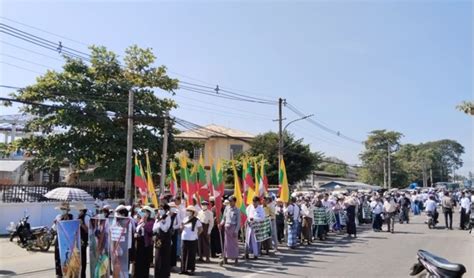 ဘုရားစေတီပုထိုးများနှင့် ဘာသာရေးဆိုင်ရာ အဆောက်အဦများကို ဖျက်ဆီးမှုအပေါ် တိုင်းဒေသကြီးနှင့် ပြည