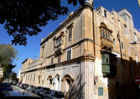 Floriana Triq Vincenzo Bugeja — Buildings Of Malta