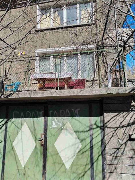 Продава къща в град Чирпан Двуетажна къща 82 квм РЗП 170 квм двор