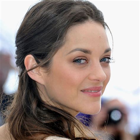 Marion Cotillards Instagram Twitter And Facebook On Idcrawl